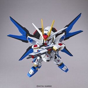 Bandai Hobby SD EX-Standard 006 Strike Freedom Gundam Gundam Seed Destiny Building Kit