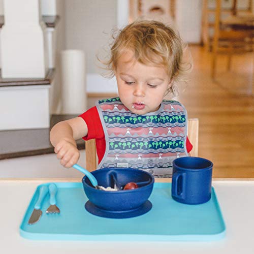 green sprouts Finger Food Platemat Spacious eating and craft area with raised edges contains messes Helps develop independent eating skills, Great for crafts, Made of silicone, Dishwasher safe