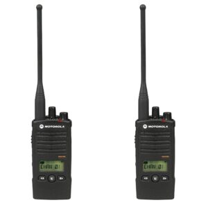 2 pack of motorola rdu4160d two way radio walkie talkies