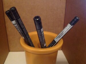 lot of 4 avon glimmersticks eye liner blackest black cream