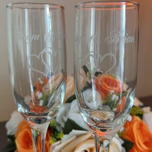 GIFTS INFINITY® Engraved Wedding Interlock Hearts Champagne Flutes Set of 2 Personalized Toasting Glasses (Interlock Heart) - Valentine's Day Gift