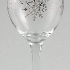 BANBERRY DESIGNS Snowflake Wine Glasses - Standard Two Piece Set of Wine Glasses - Silver Snowflake Design - 7.75" H 12 oz Capacity