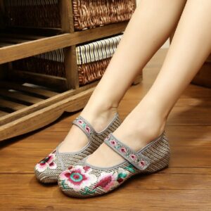 Lazutom Vintage Chinese Style Women Embroidered Shoes Mary Jane Flat Casual Ladies Mary Jane Qipao Dress Shoes (EU 39, Grey)