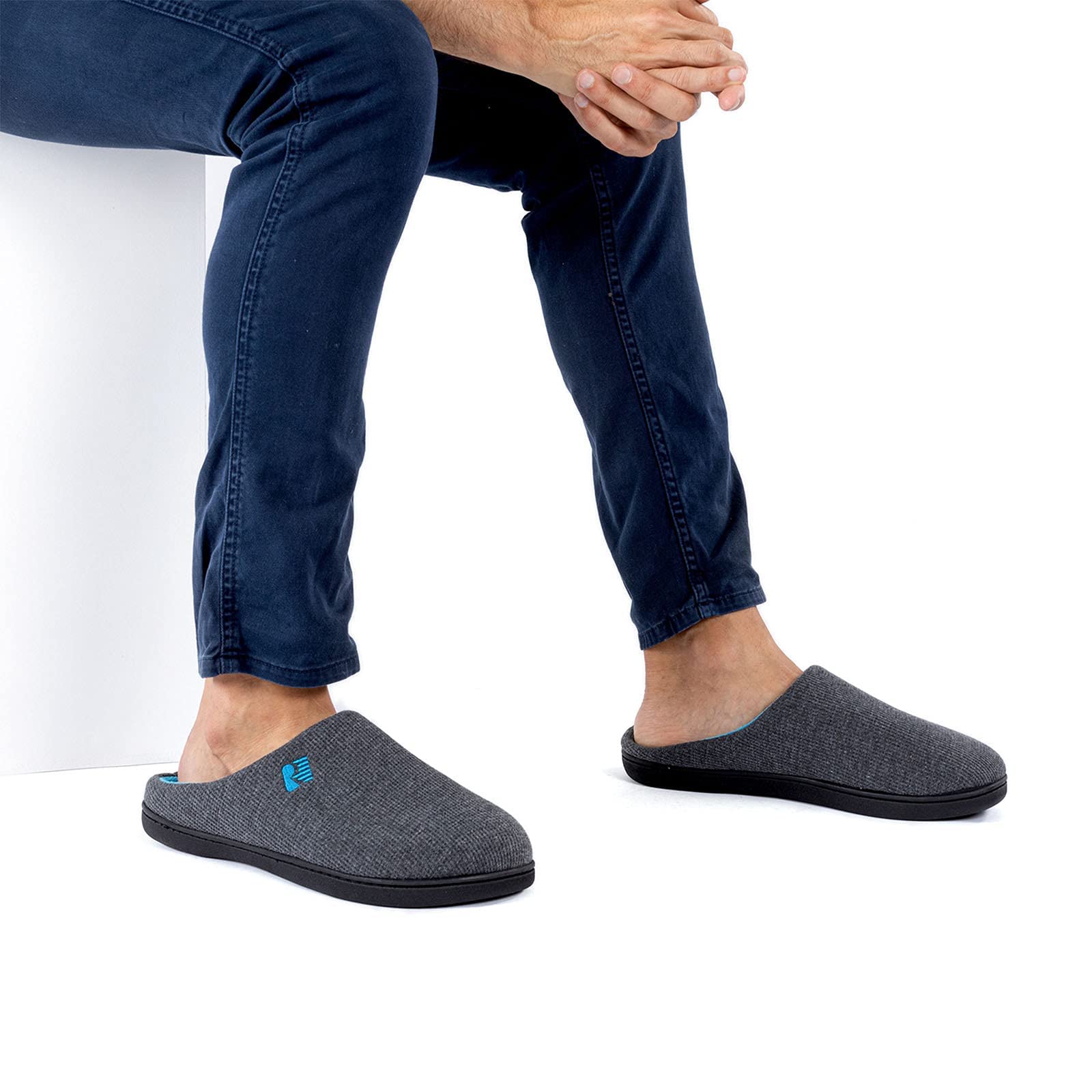 RockDove Men's Original Two-Tone Memory Foam Slipper, Size 11-12 US Men, Dark Grey/Blue