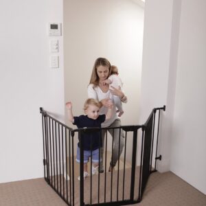 Dreambaby Newport Adapta Baby Gate - Use at Top or Bottom of Stairs - for Straight, Angled or Irregular Shaped Openings (Black)