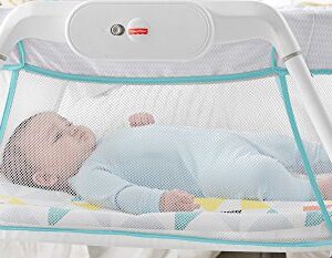 Fisher-Price Stow 'n Go Bassinet Windmill, portable baby cradle with soothing features for infants and newborns