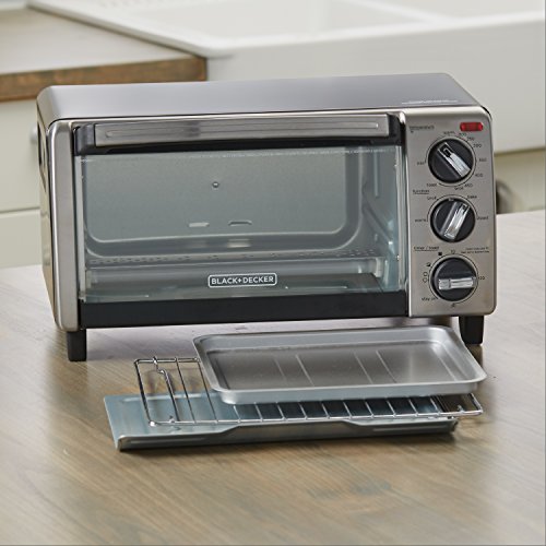 BLACK+DECKER 4-Slice Toaster Oven with Natural Convection, Black, TO1750SB