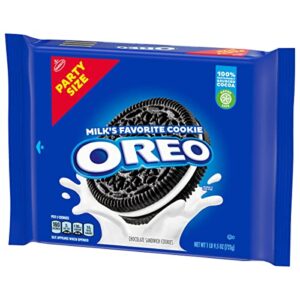 OREO Chocolate Sandwich Cookies, Party Size, 25.5 oz