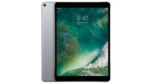 apple ipad pro 10.5in (2017) 256gb, wi-fi - space gray (renewed)