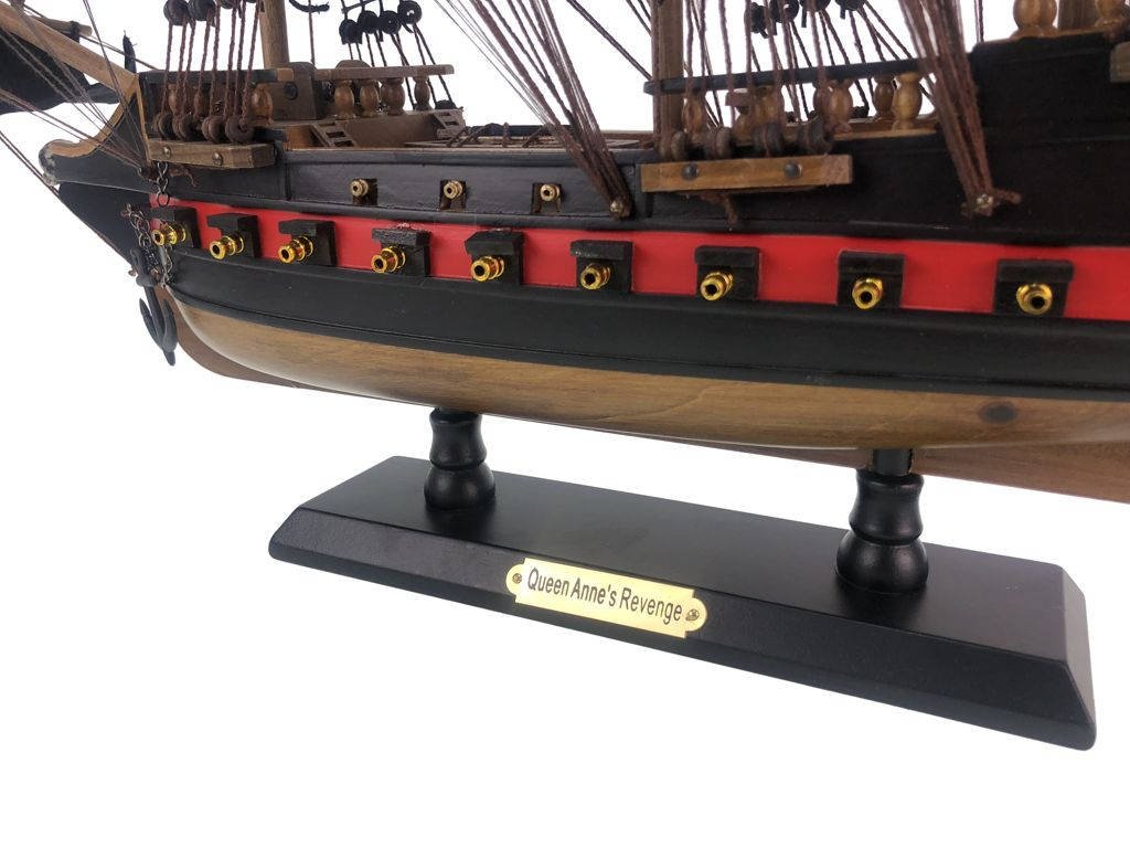 Handcrafted Nautical Decor Wooden Blackbeard's Queen Anne's Revenge Black Sails Limited Model Pirate Ship