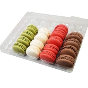 Pastry Chef's Boutique Clear Macaron Cookie Storage and Display Tray - Holds 35 Macarons - Made in France - Pack of 30 Trays