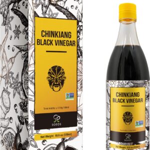 Soeos Chinkiang Vinegar, 18.6 fl oz (550ml), Chinese Black , Traditional , Organic , Zhenjiang Xiangcu, Black Rice Vinegar | Condiment for Cooking Noodles, Braised Meat, Cold Appetizers