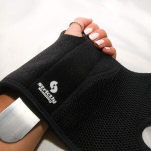 StrictlyStability Wrist Brace for Carpal Tunnel, Arthritis, Tendonitis Support Fitting Both Hands (Universal)