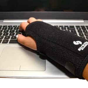 StrictlyStability Wrist Brace for Carpal Tunnel, Arthritis, Tendonitis Support Fitting Both Hands (Universal)