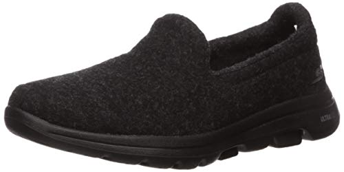 Skechers Women's GO Walk 5-Overland Sneaker, Black, 5.5 Medium US