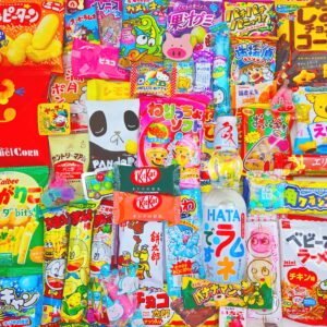 Sakura Box Japanese Candy & Snacks Dagashi Set & Pamphlet 50 Pieces Japanese Food Gift Box