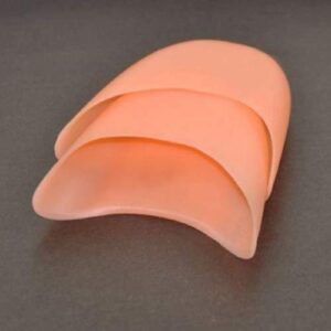 Baost 1Pair Professional Soft Ballet Pointe Silicone Gel Toe Caps Pads Ballet Slipper Ballet Pointe Shoes Dance Shoe Pads Ballet Pointe Shoe Pads for Girls Women Dancer Nude