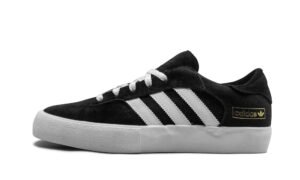 adidas matchbreak super core black/footwear white/gold metallic men's 10.5, women's 11.5 medium