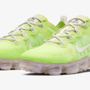 Nike Women's Air Vapormax 2019 SE (6.5, Luminous Green/Phantom-Phantom)