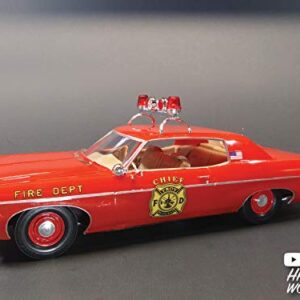 AMT 1970 Chevy Impala Fire Chief 1:25 Scale Model Kit