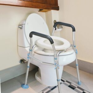 OasisSpace Stand Alone Raised Toilet Seat 300lbs - Medical Raised Commode Toilet with Splash Guard and Safety Frame, Height Adjustable Legs, Bathroom Assist Frame for Elderly, Handicap, Disabled