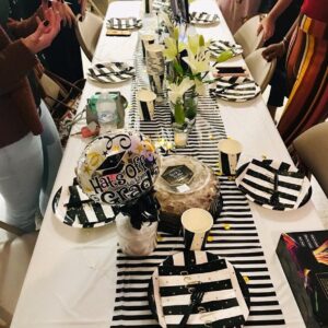 2 Pcs Disposable Black White Stripe Plastic Tablecloth, 108 Inch x 54 Inch Ractangle Tablecover, for Party, Dance and Picnic (2pcs- Black White Stripe)