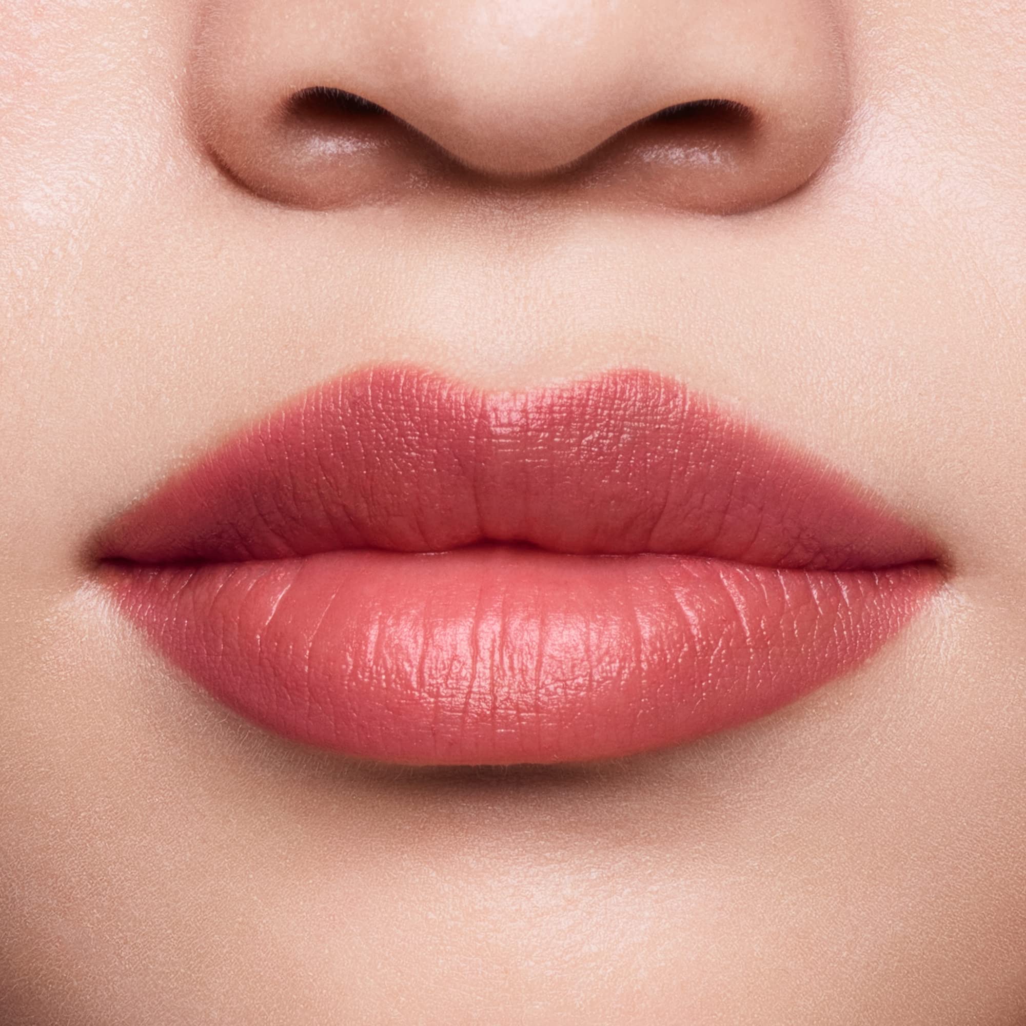 Shiseido LipLiner InkDuo (Prime + Line), Rosewood 04 - Primes & Shades Lips for Long-Lasting, 8-Hour Wear - Minimizes the Look of Fine Lines & Unevenness - Non-Drying Formula