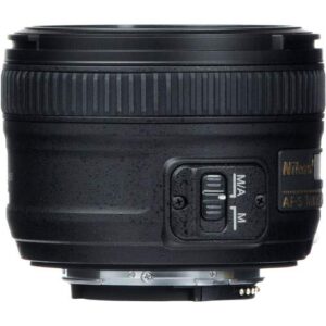 Nikon AF-S NIKKOR 50mm f/1.8G Lens for DSLR Cameras Basic Accessory Kit