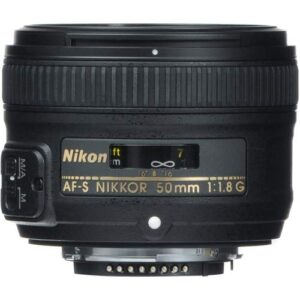 Nikon AF-S NIKKOR 50mm f/1.8G Lens for DSLR Cameras Basic Accessory Kit