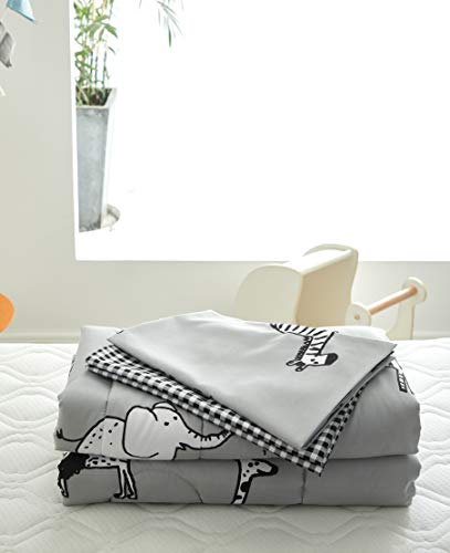 Flysheep 4 Piece Gray Grey Toddler Bedding Set with Multi Animals Printed for Baby Boys - Includes Quilted Comforter, Flat Sheet, Fitted Sheet & Pillow Case, Soft & Comfortable Microfiber