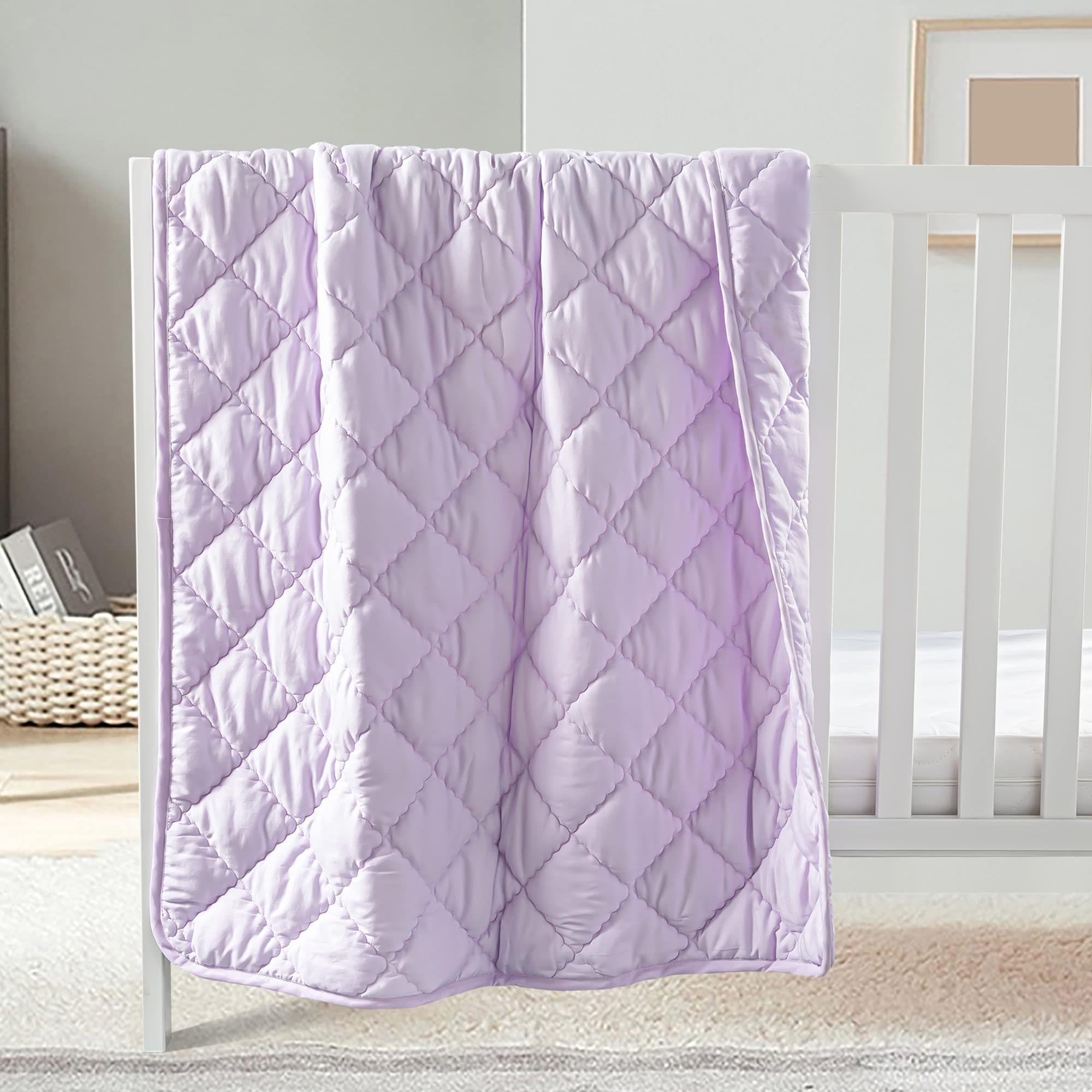 FLXXIE Machine Washable Microfiber Down Alternative Toddler Comforter, Super Soft and Lightweight Kids Crib Quilted Blanket for Stroller, Travel, 39x47 Inches, Light Purple