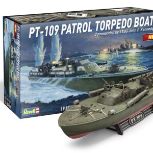 Revell 85-0319 PT-109 Patrol Torpedo Boat Commanded by LTJG John F. Kennedy Model Military Ship Kit 1:72 Scale 146-Piece Skill Level 5 Plastic Model Building Kit, Green