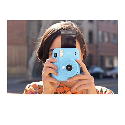 Fujifilm Instax Mini 11 Bundle - Sky Blue (600021729)