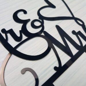 AMINJIE Mr and Mrs Cake Topper, Bride and Groom Sign Wedding/Engagement Cake Toppers Decoration, Black Acrylic