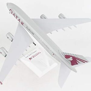 Daron SkyMarks Qatar A380 1/200 w/Gear (SKR1062)