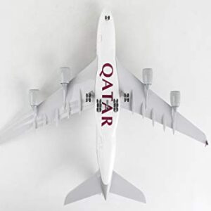 Daron SkyMarks Qatar A380 1/200 w/Gear (SKR1062)