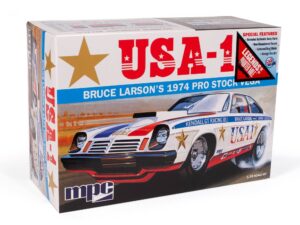 mpc bruce larson usa/1 pro stock vega 1:25 scale model kit