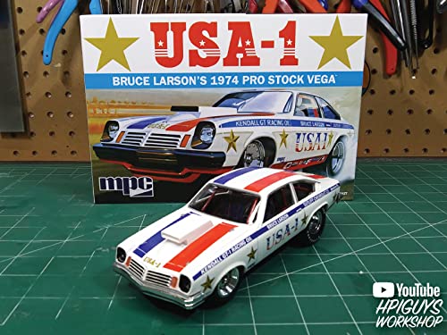 MPC Bruce Larson USA/1 Pro Stock Vega 1:25 Scale Model Kit