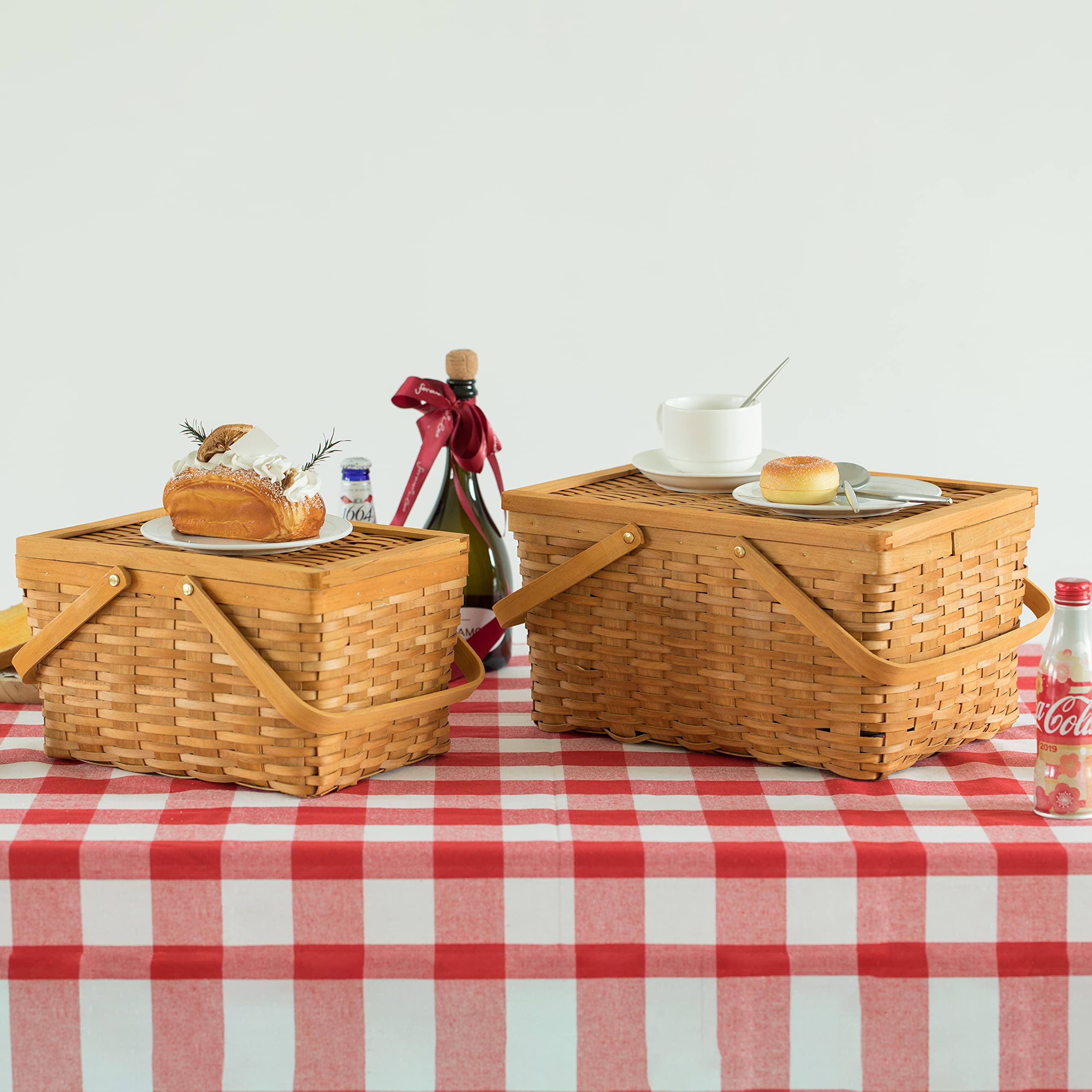 Woodchip Picnic Storage Basket with Cover and Movable Handles, Set of 2