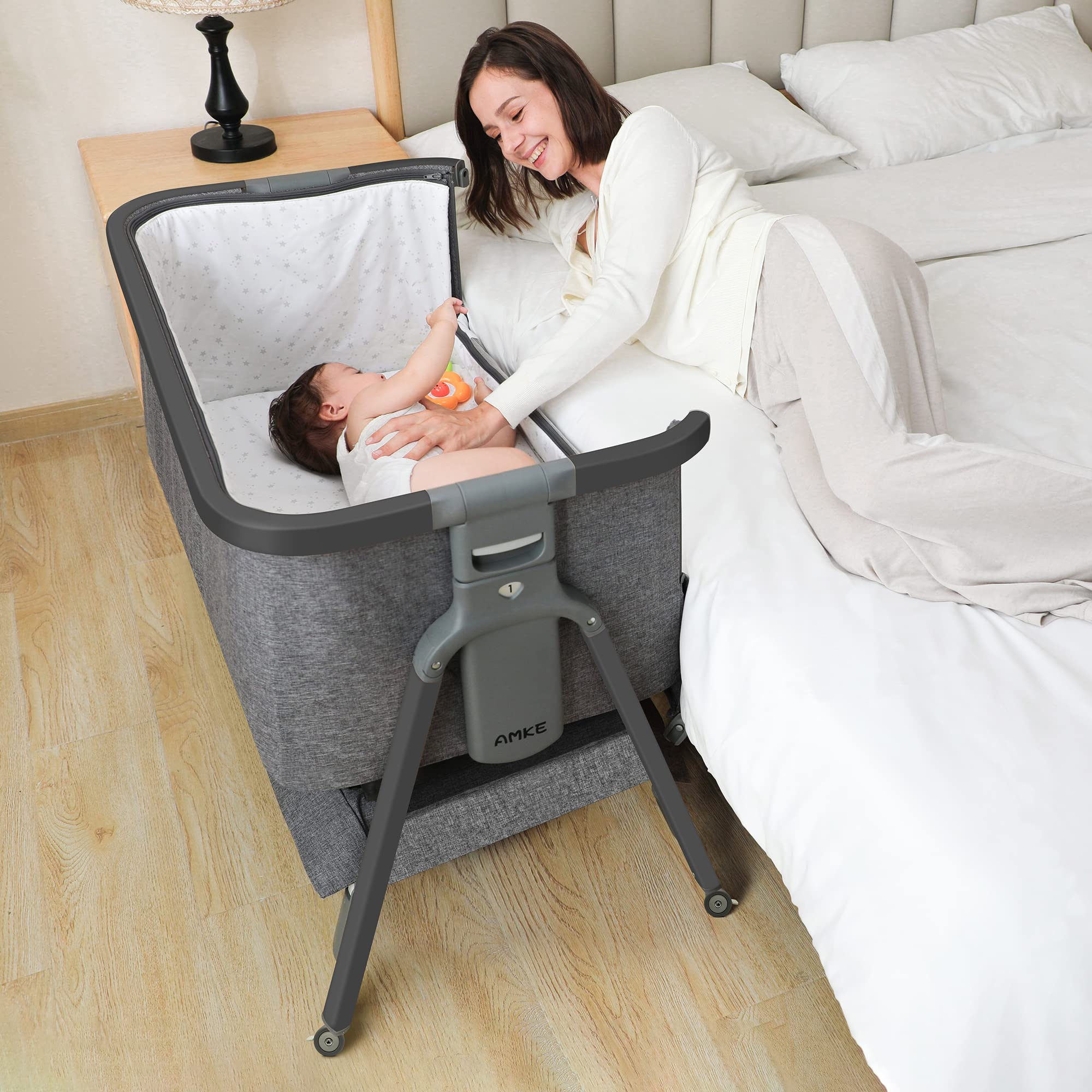 AMKE Baby Bassinets,Bedside Sleeper for Baby,35s Quick Assemble Baby Crib with Storage Basket,Portable Bassinets for Safe Co-Sleeping, Adjustable Baby Bed for Infant Newborn