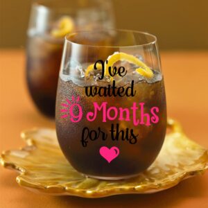 DYJYBMY I've Waited 9 Months For This Wine Glass, Funny New Mom Stemless Wine Glass, Pregnancy Gift for First Time Moms, Baby Shower Presents, Pregnancy Announcement Gift, New Mommy Gift