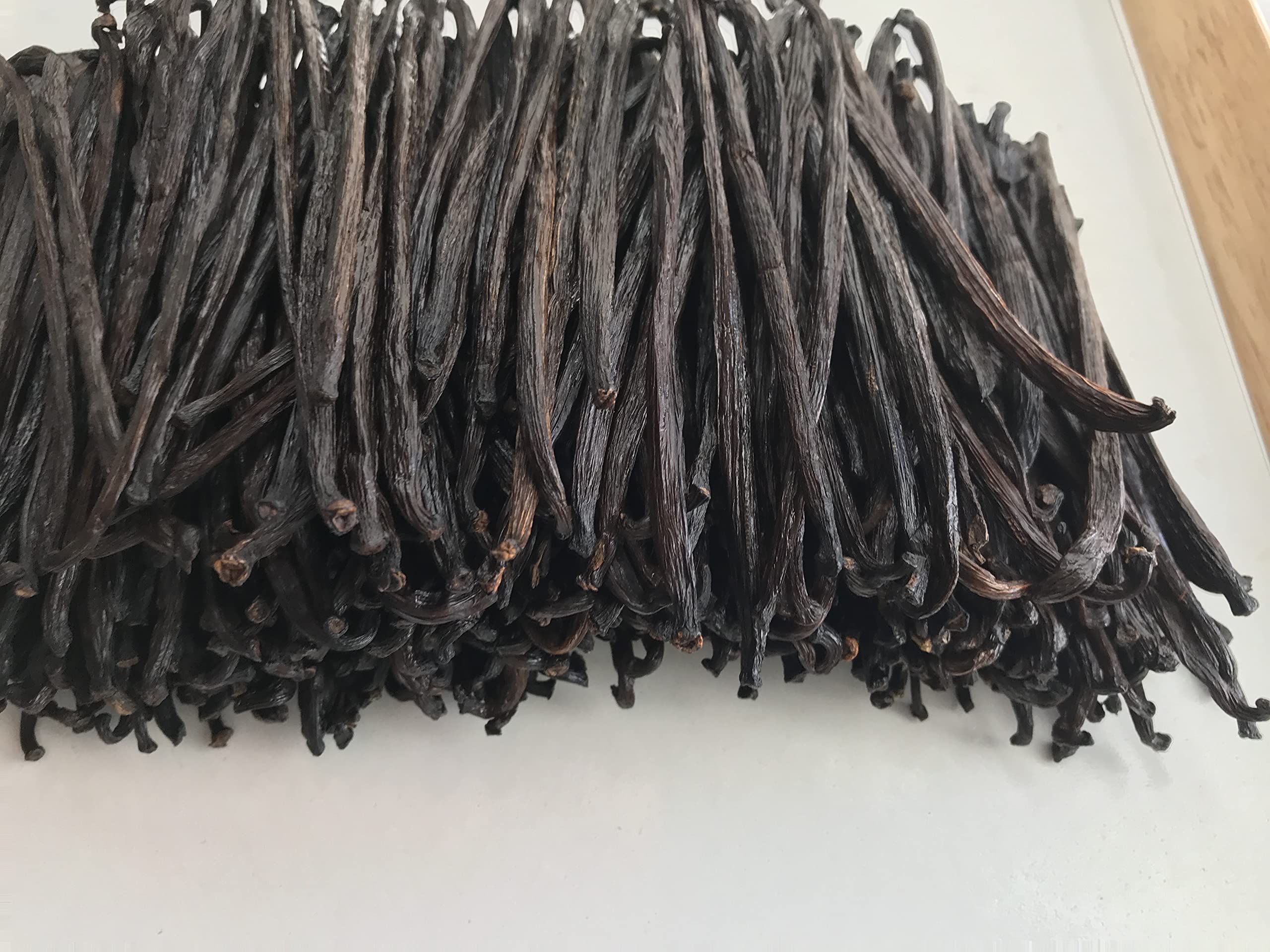 26 Tahitian Vanilla Beans Grade B Extract Exclusive Bulk. 4"-6" Whole NON-GMO PODS by FITNCLEAN VANILLA