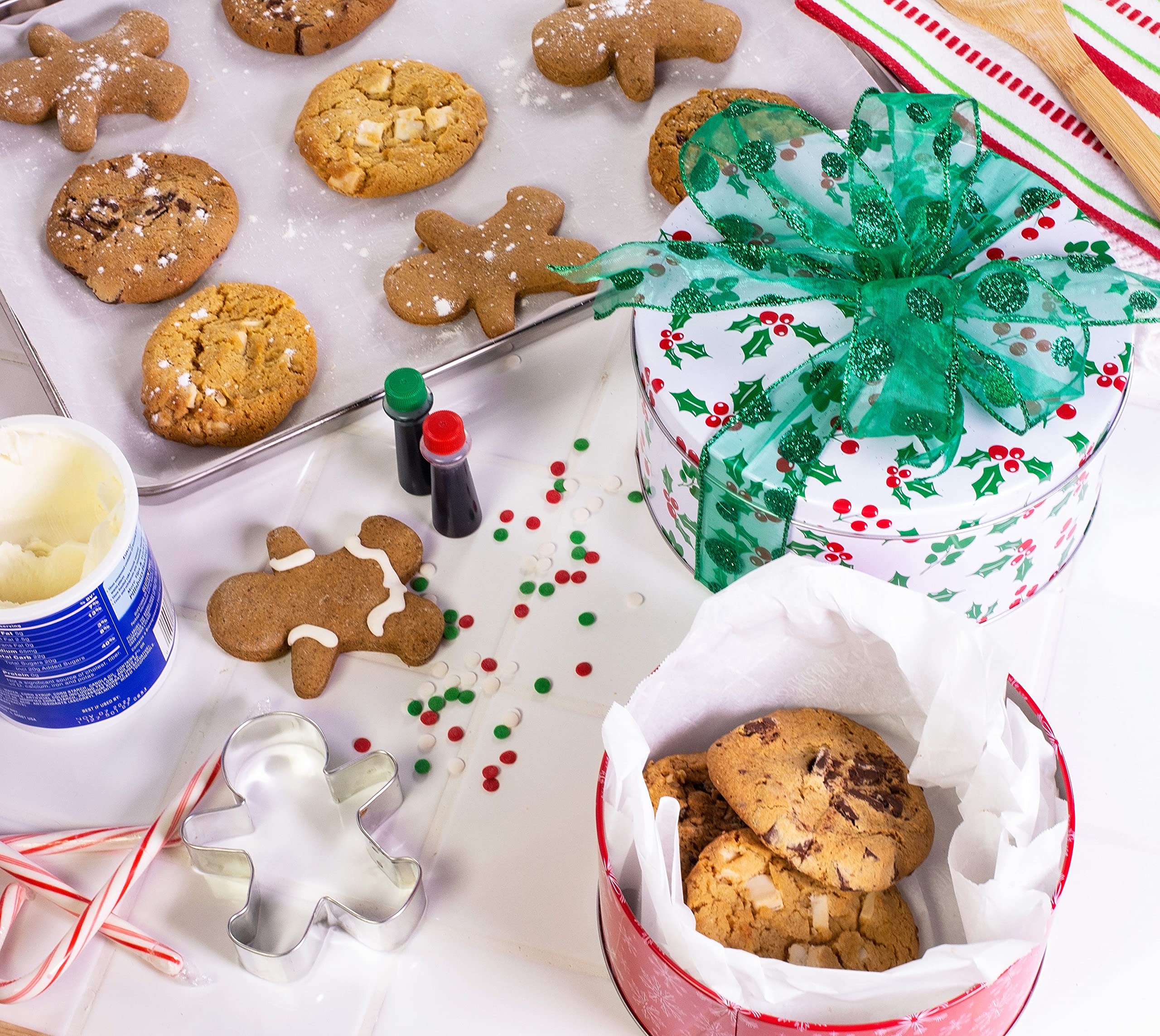 Steel Mill & Co Tin Containers with Lids, 3 Pack Christmas Cookie Tins, Festive Cookie Tins for Gift Giving & Holiday Treats, Round Metal Nesting Containers, Large Medium Small, Snowflake & Holly