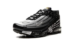 nike mens air max plus iii dj4600 001 - size 11 black/black-white