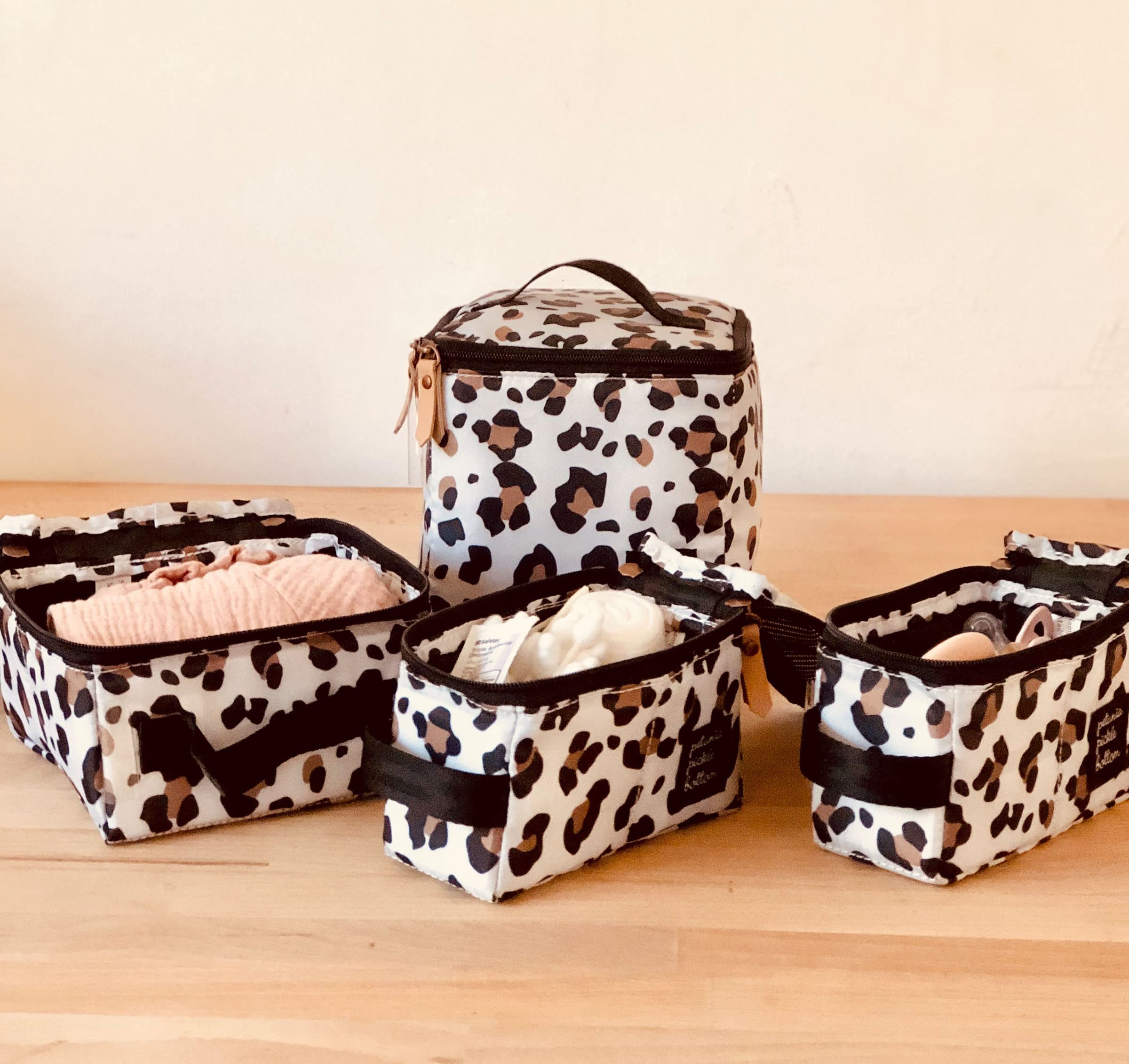 Petunia Pickle Bottom Inter-Mix 4-Piece Packing Cube Set| Portable Organization for Baby Essentials | Perfect Baby Caddy to Keep Everything Organized in Diaper Bag, Stroller or Nursery – Moon Leopard