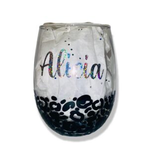 Jemley Personalized Gifts | Wine Glass Leopard Print Custom Name | Personalized Gift for Her | Cheetah Stemless Wine Glass 20oz - Handmade