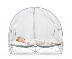 regalo my cot deluxe portable toddler bed with canopy, provides uv protection