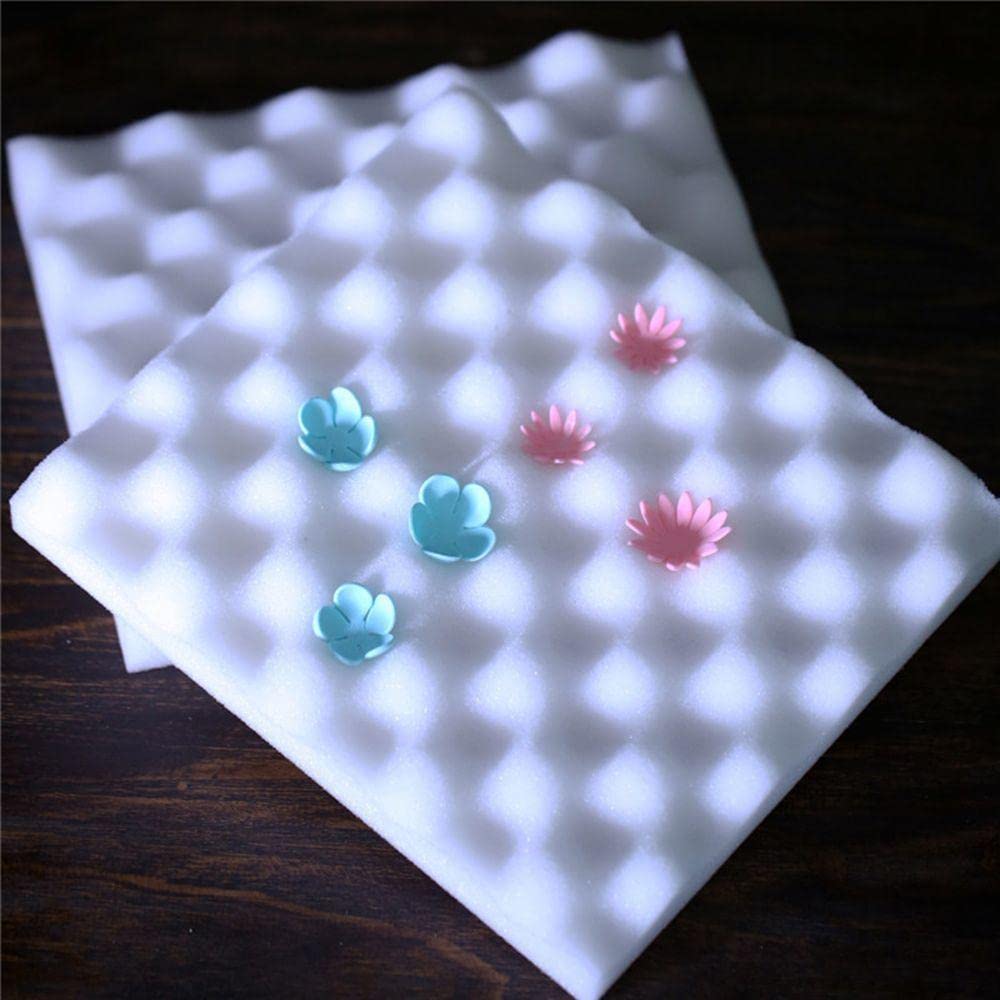 IUAQDP 4 Pieces Fondant Shaping Sponge Pad, Sugar Flower Drying Wavy Foam Mat, Gum Paste Chocolate Modeling Foam Tray Forming Holder for Cake Decorating Sugar crafts Clay Tool, White