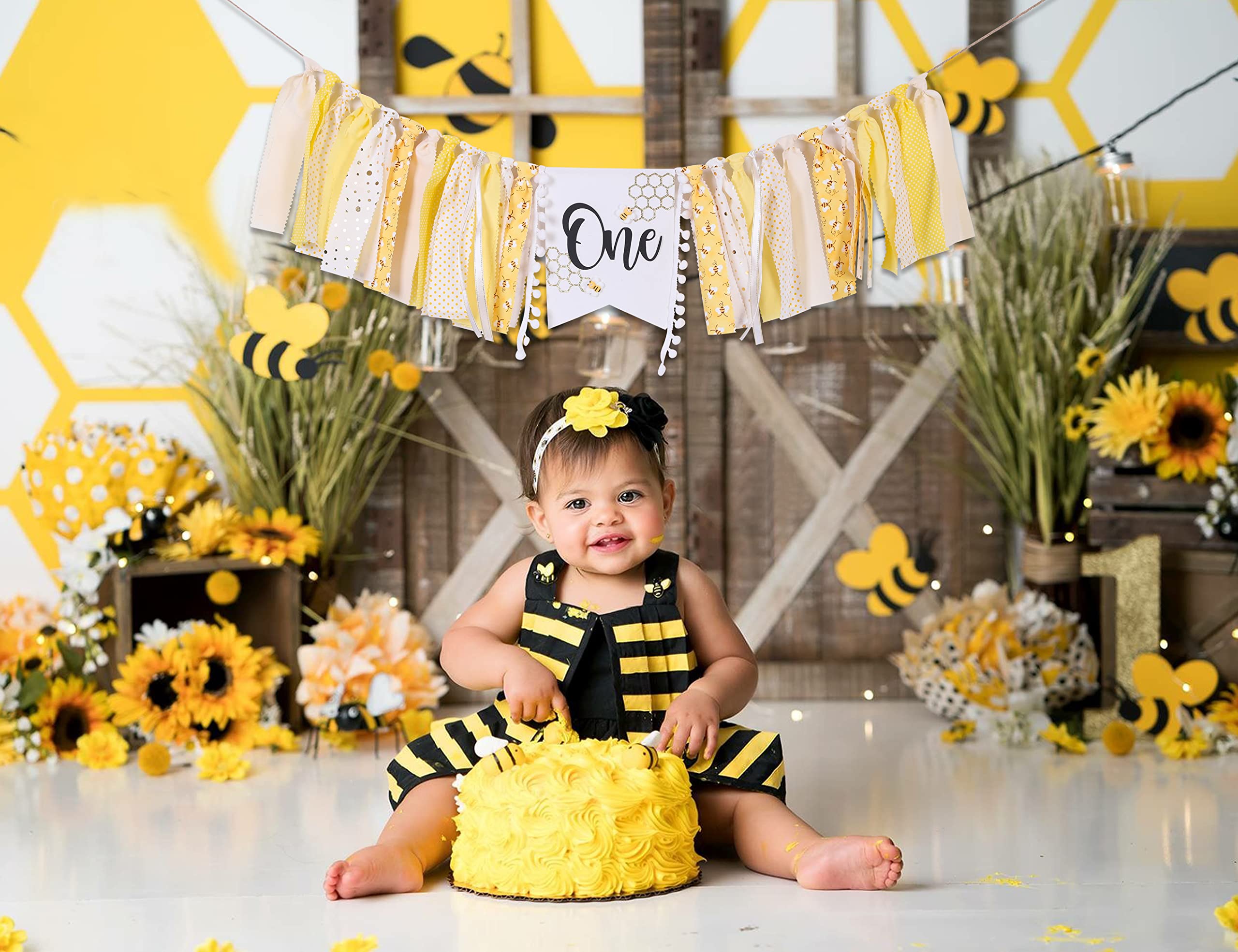 1st Birthday Banner - High Chair Banner 1st Birthday Boy/girl, 1st Birthday Boy/girl, 1st Birthday High Chair Banner, Bee Day Birthday High Chair Banner, 1st Birthday Bee Banner Party Toppers