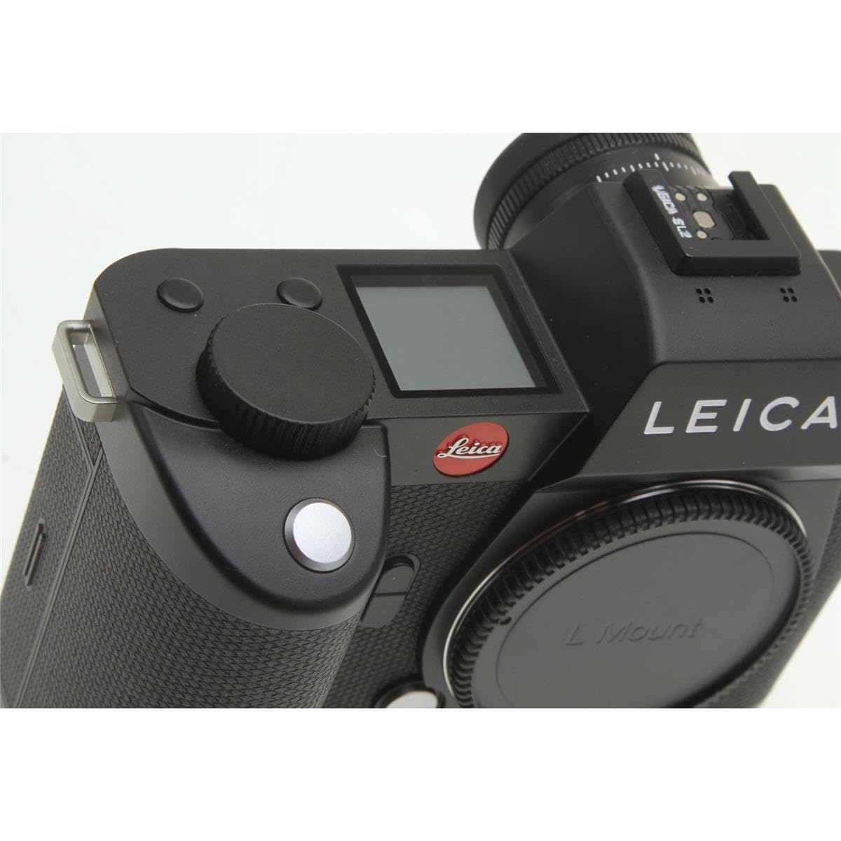 Leica SL2 Mirrorless Camera with Vario-Elmarit-SL 24-70mm f/2.8 Aspherical Lens